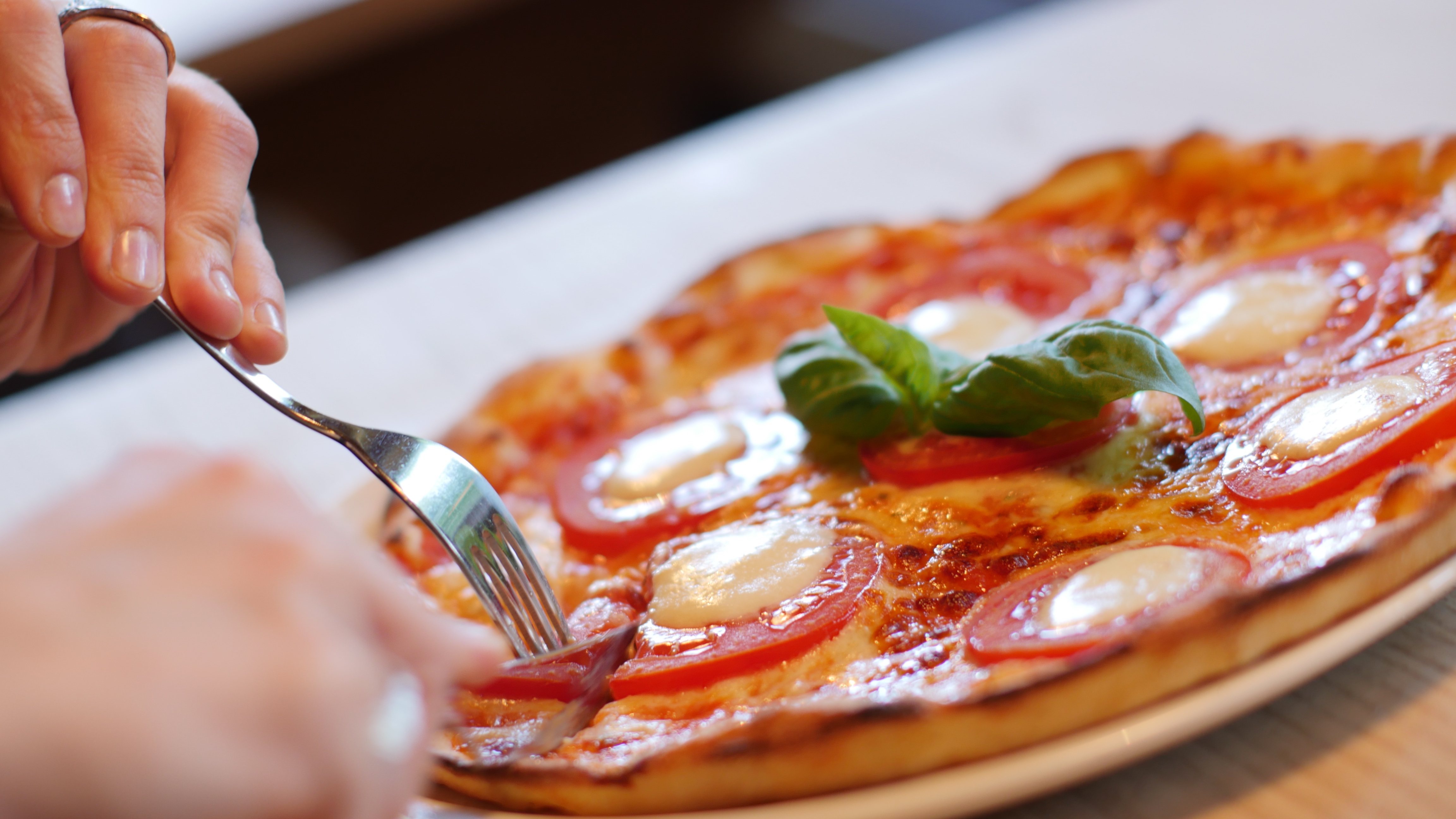 Tomatoes Pizzeria – Pizza. Cheese Steaks. Subs. Dinners.